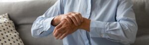 Arthrose : Définition, symptômes, diagnostic et traitements