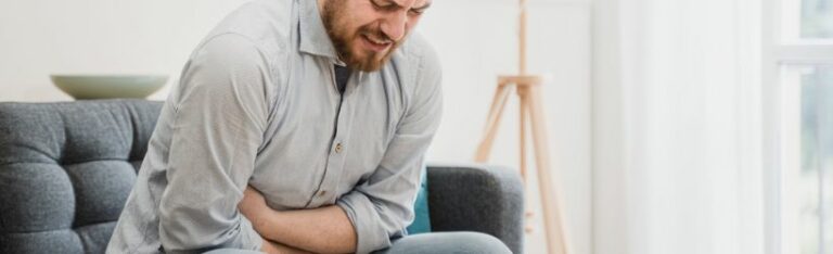 Syndrome du côlon irritable : définition, symptômes et traitement