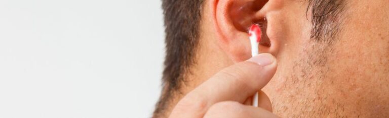 Otorragie : Définition, symptômes, diagnostic et traitements.